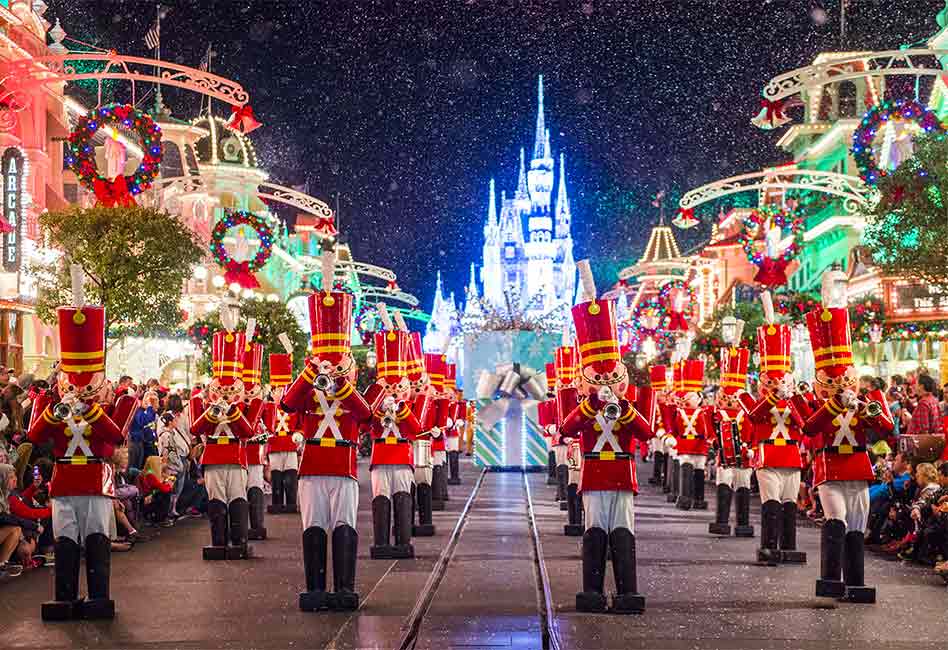 18 New Experiences to See at Walt Disney World Through the Holiday Season