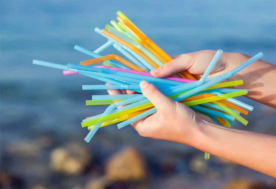 Walt Disney World Bans All Single-Use Plastic Straws at Its Locations