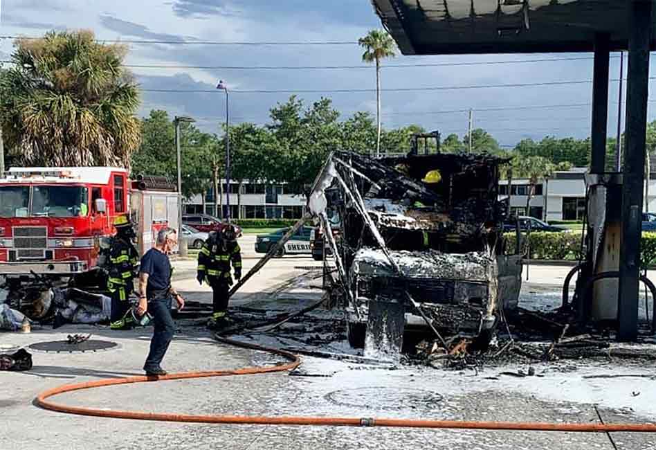 Osceola County Fire Rescue extinguishes RV fire at Kissimmee 7-Eleven ...