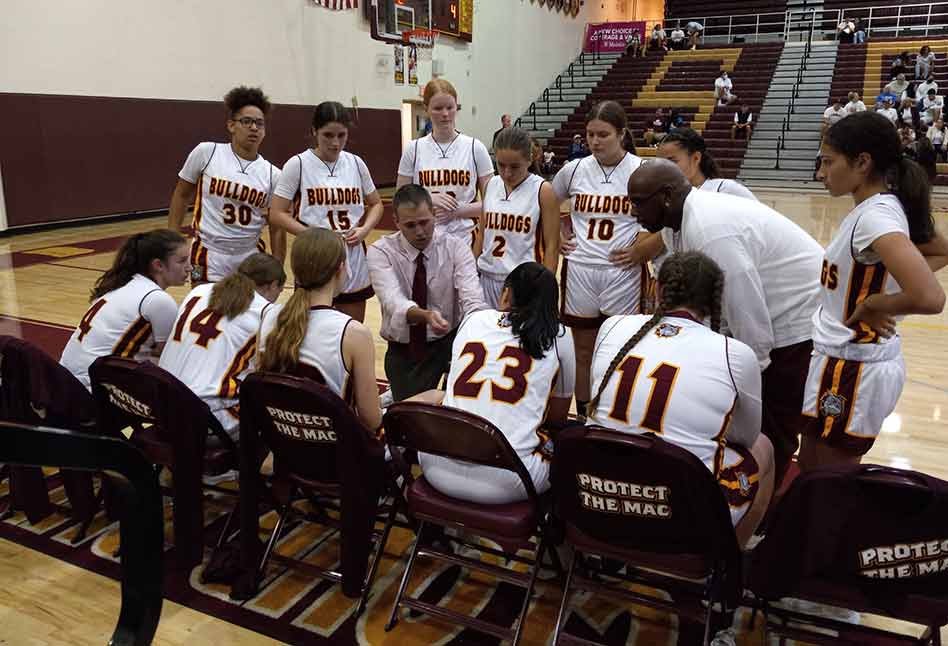 St. Cloud Lady Bulldogs Upset Gateway, Close in on Orange Belt ...