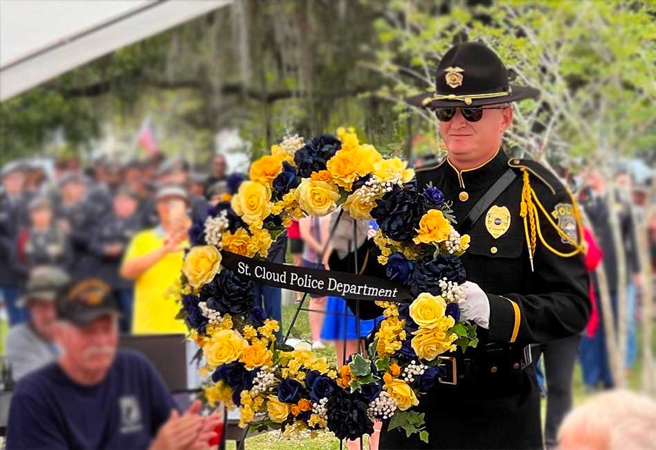 A Tribute to the Fallen: 2023 Memorial Day Wreath Laying Ceremony at Mt ...