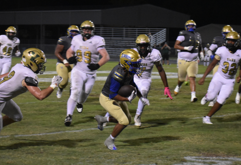 Osceola Kowboys Edge Viera 13–10 to Capture District Crown